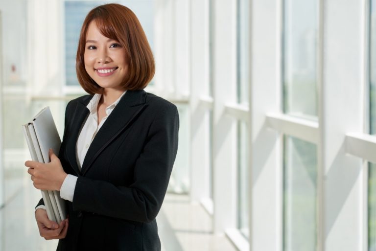 How to Become an OFW and Work Abroad - The Pinoy OFW